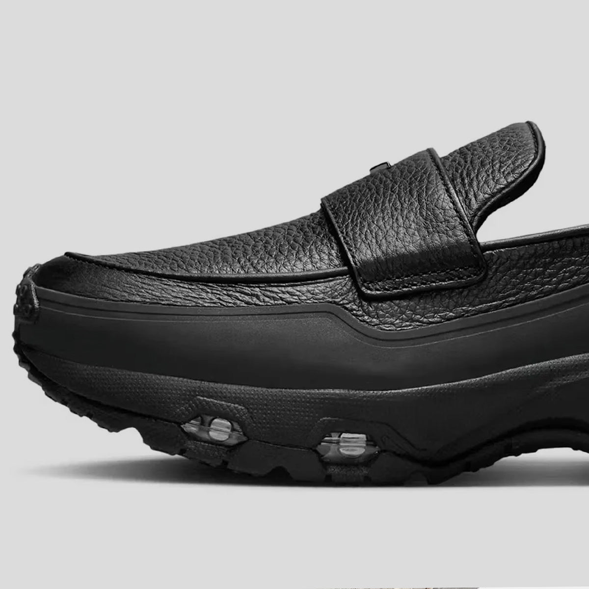 Nike Air Max Phenomena Loafers - Shop the Fall / Winter '25 Collection