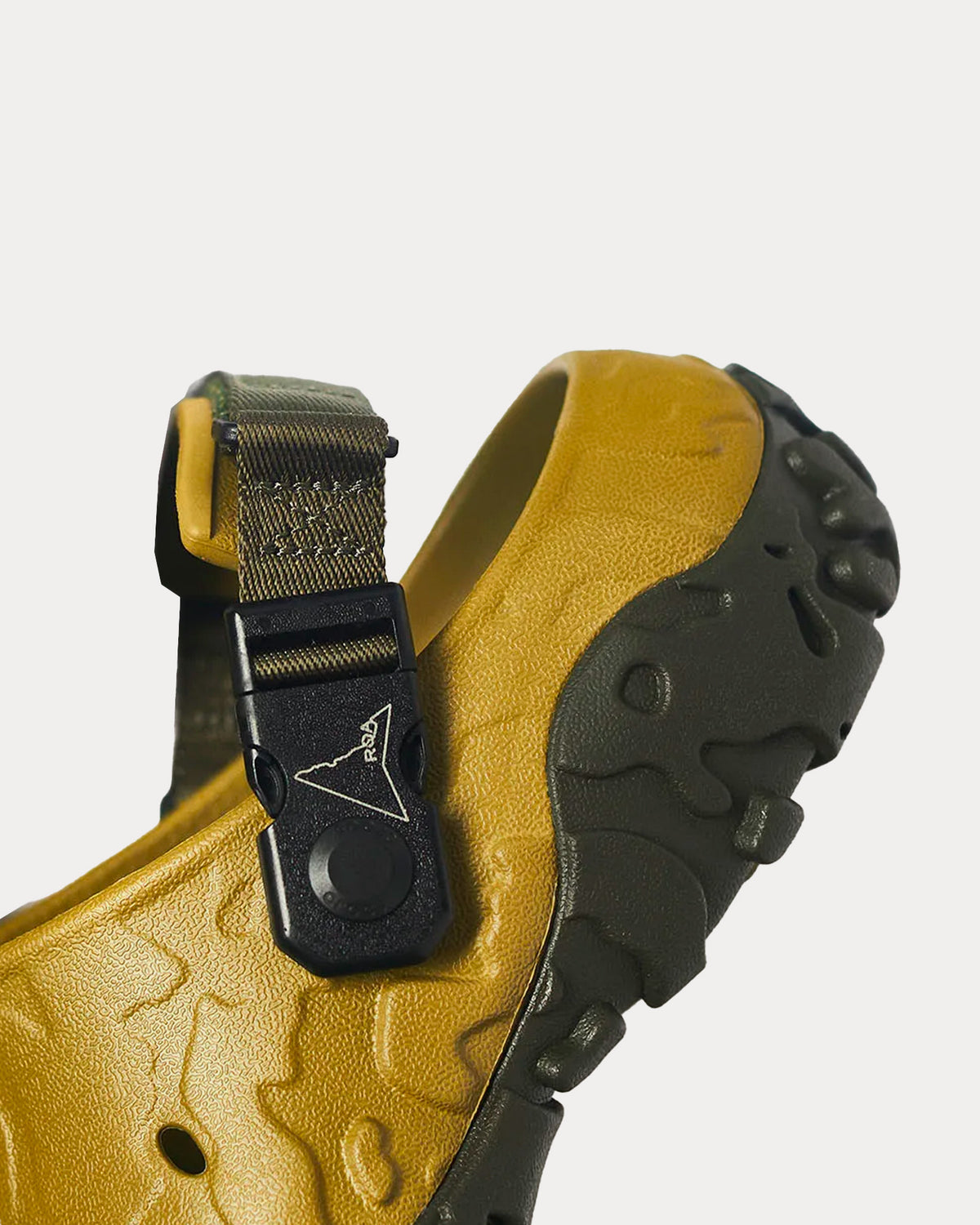 ROA x Crocs Atlas Aloe / Multi Clogs - Sneak in Peace