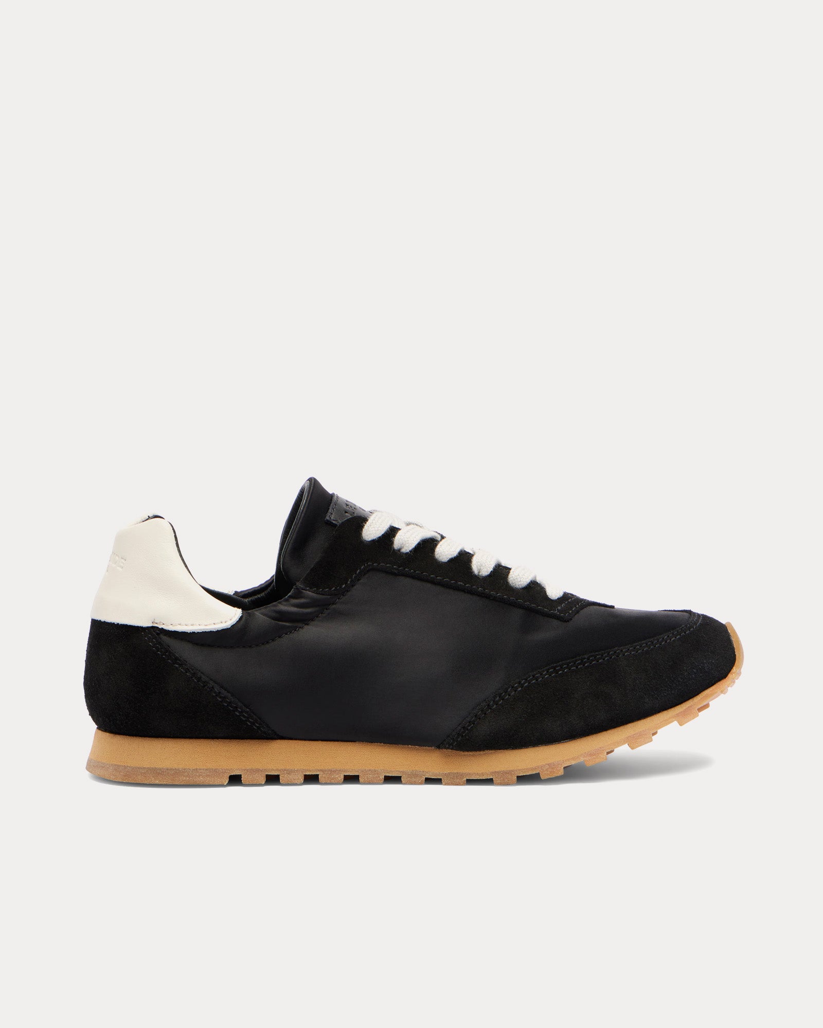 Le Monde Béryl Women's Slim Runner Leather & Suede Black Low Top ...
