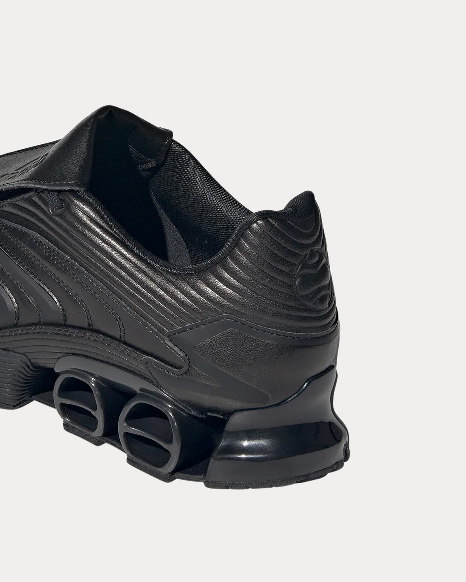 Adidas Unisex Predator Megaride Core Black / Core Black / Core Black ...