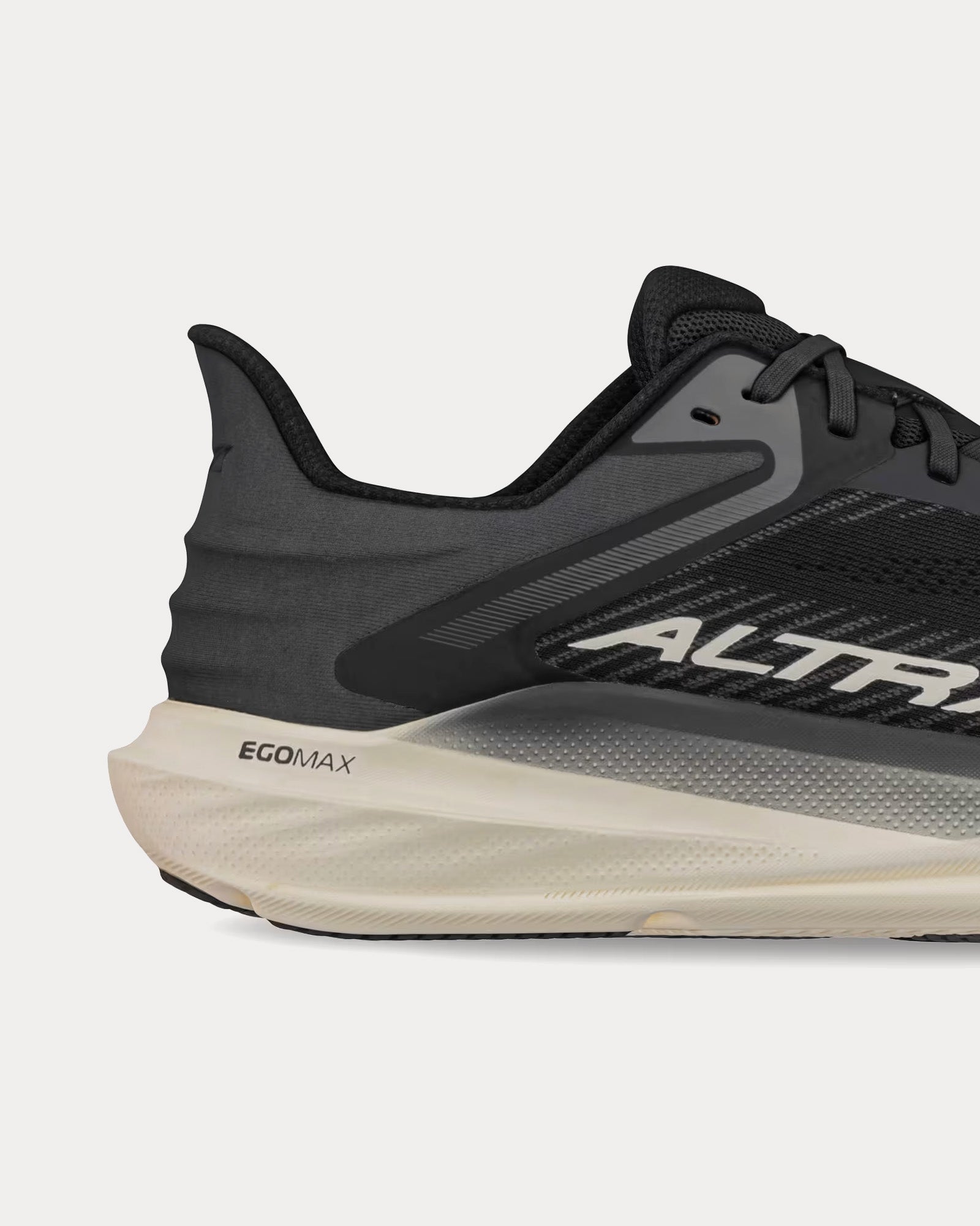 Altra Men's Torin 8 Black / White Running Shoes