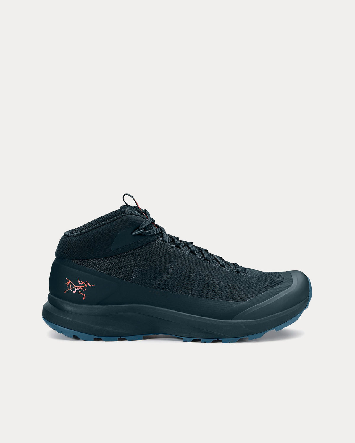 Arc'teryx Aerios Aura Mid Enigma / Dark Serene Running Shoes - Sneak in ...