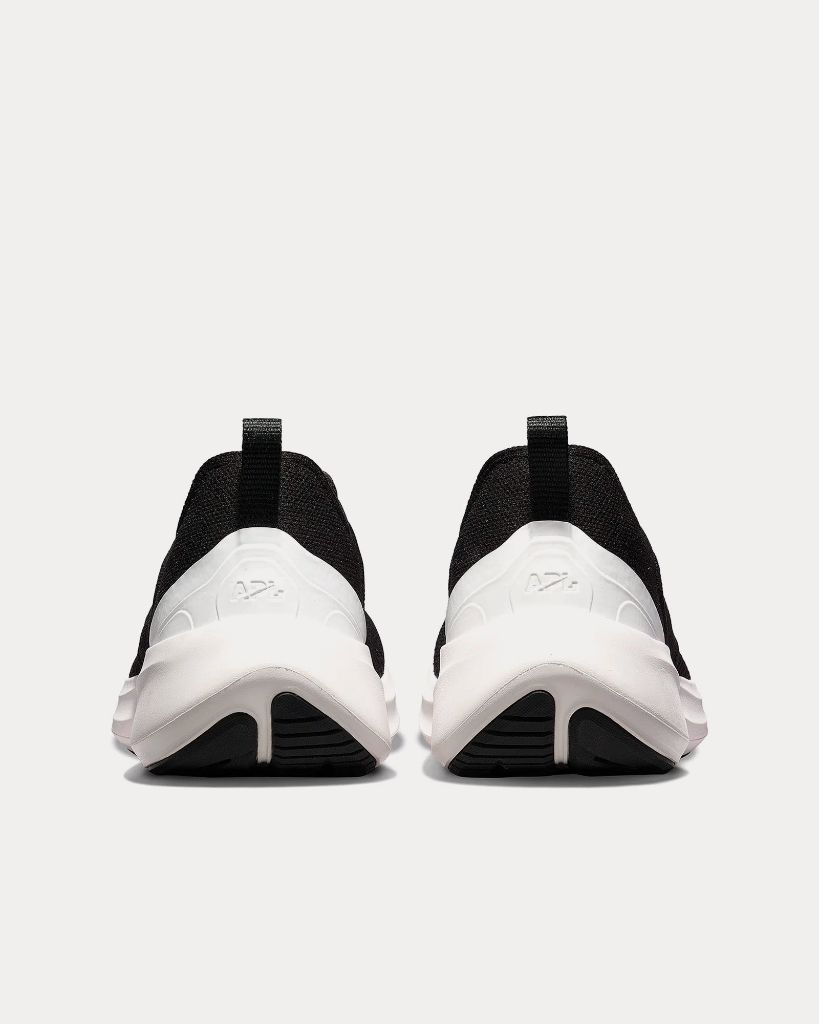 Athletic Propulsion Labs Women's TechLoom Dream Black / White Running Shoes