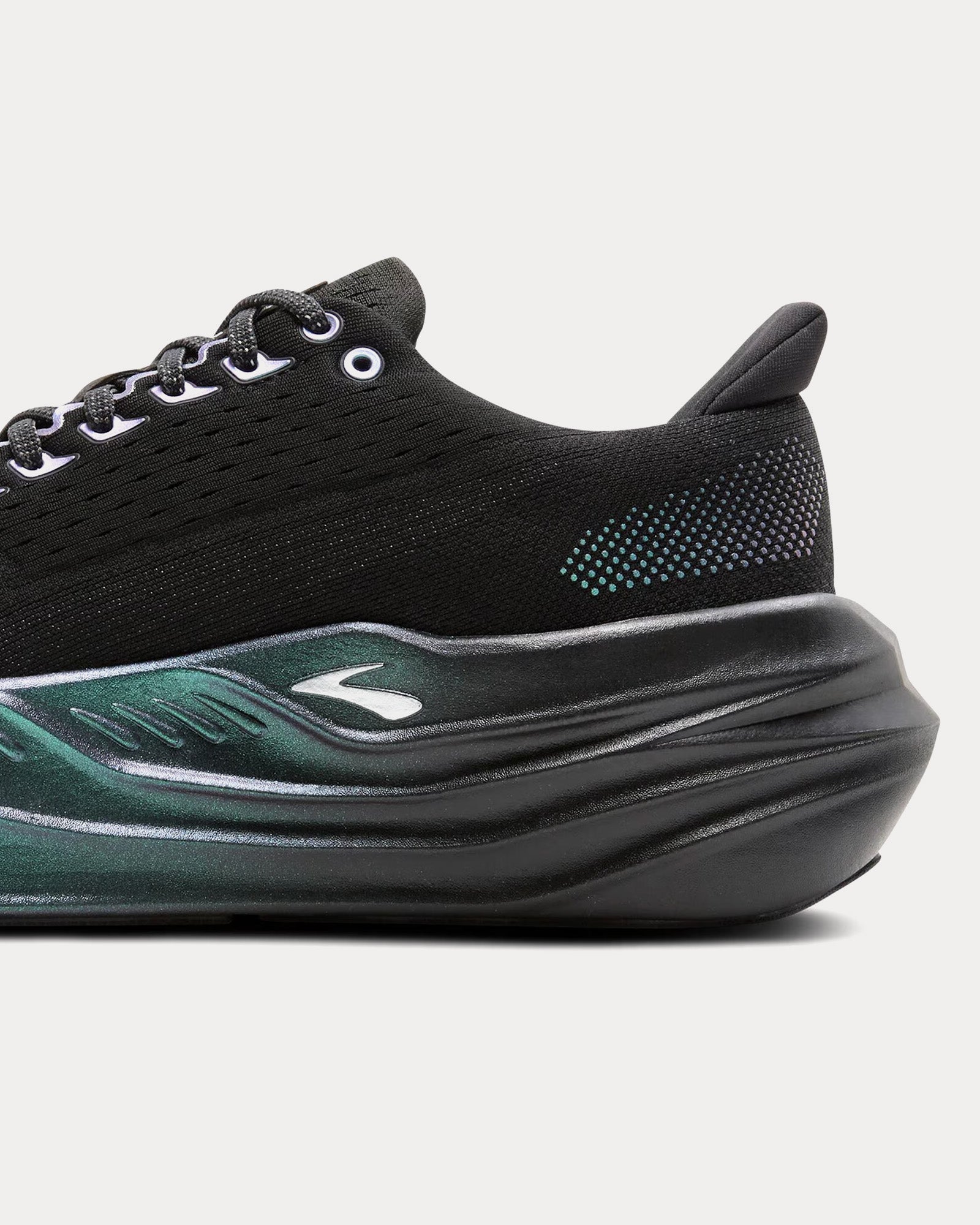 Brooks Running Men's Glycerin Max Aurora Black / Ebony Running Shoes