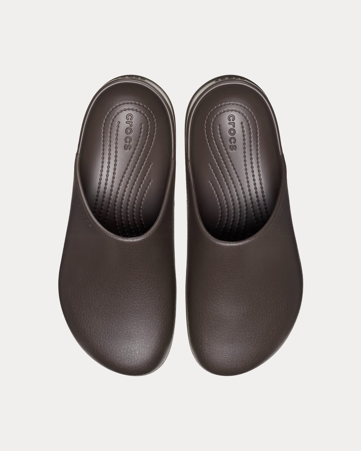 Crocs Dylan Espresso Clogs - Sneak in Peace