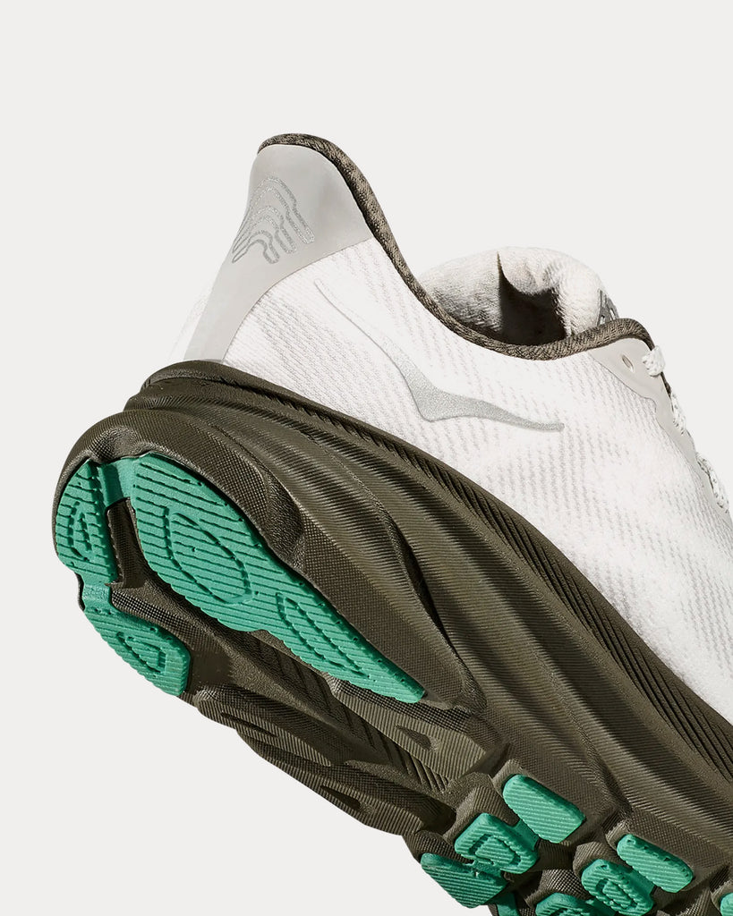 Hoka Stealth/Tech Clifton 9 GTX Harbor Mist / Barley Running Shoes ...