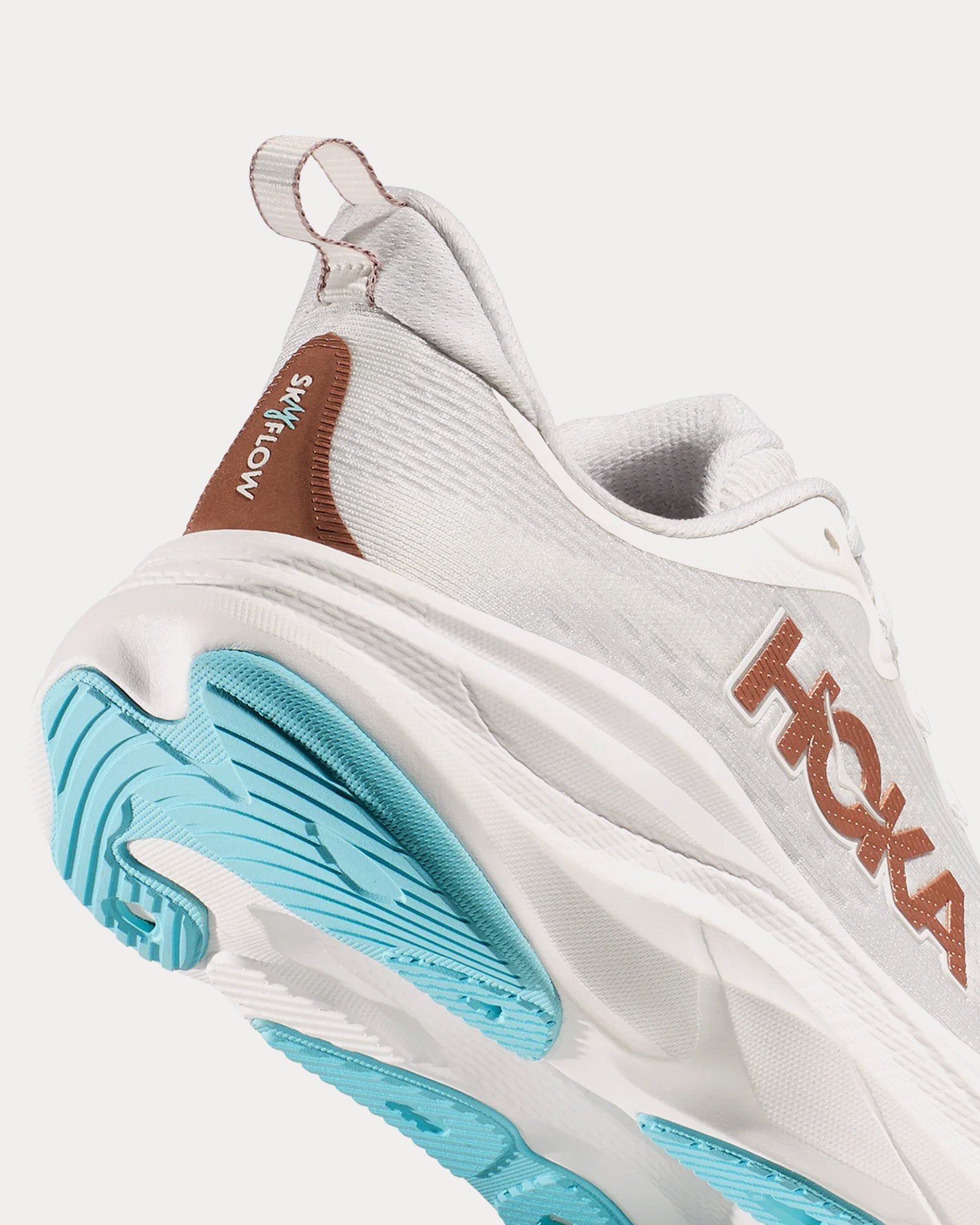Hoka Skyflow Frost / Rose Gold Running Shoes - Sneak in Peace