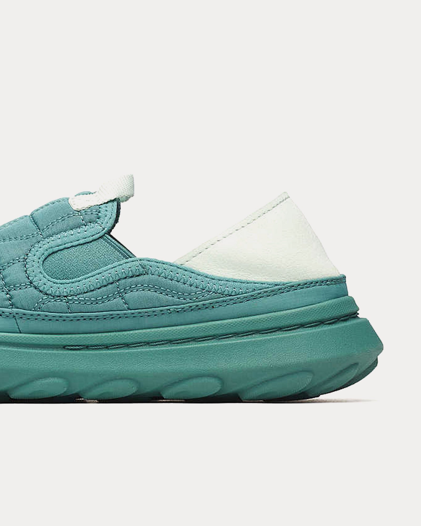 Merrell Women's Hut Moc 2 Leland Metallic / Ash Slip On Sneakers & Trainers