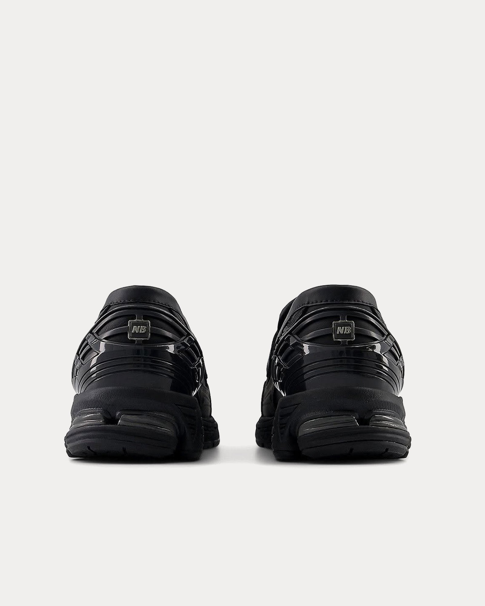 New Balance Unisex 1906L All Black Loafers