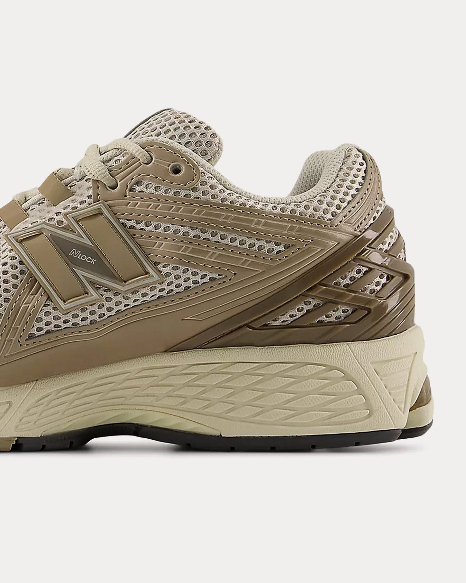 New Balance Unisex 1906r Timberwolf / Mindful Grey / Moonbeam Low Top ...