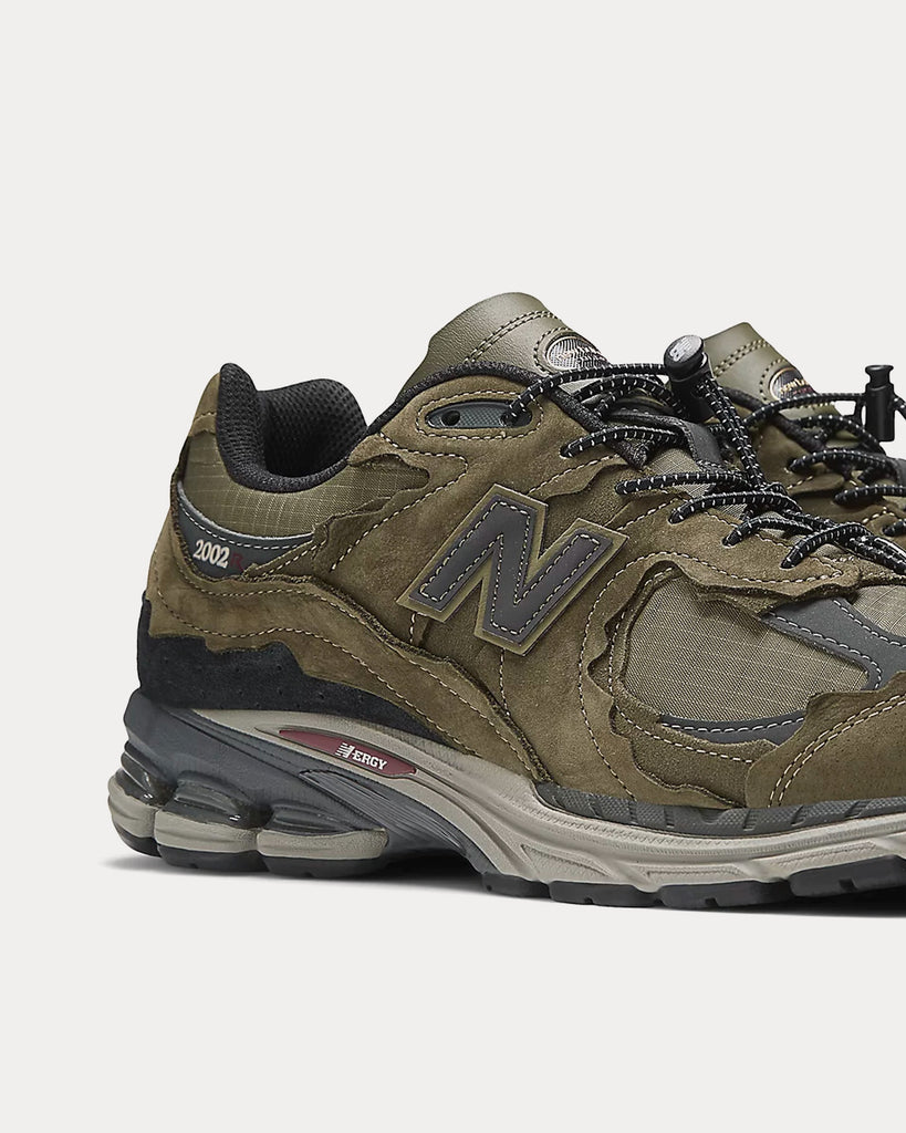 New Balance 2002rd Dark Moss / Blacktop / Covert Green Low Top Sneakers ...