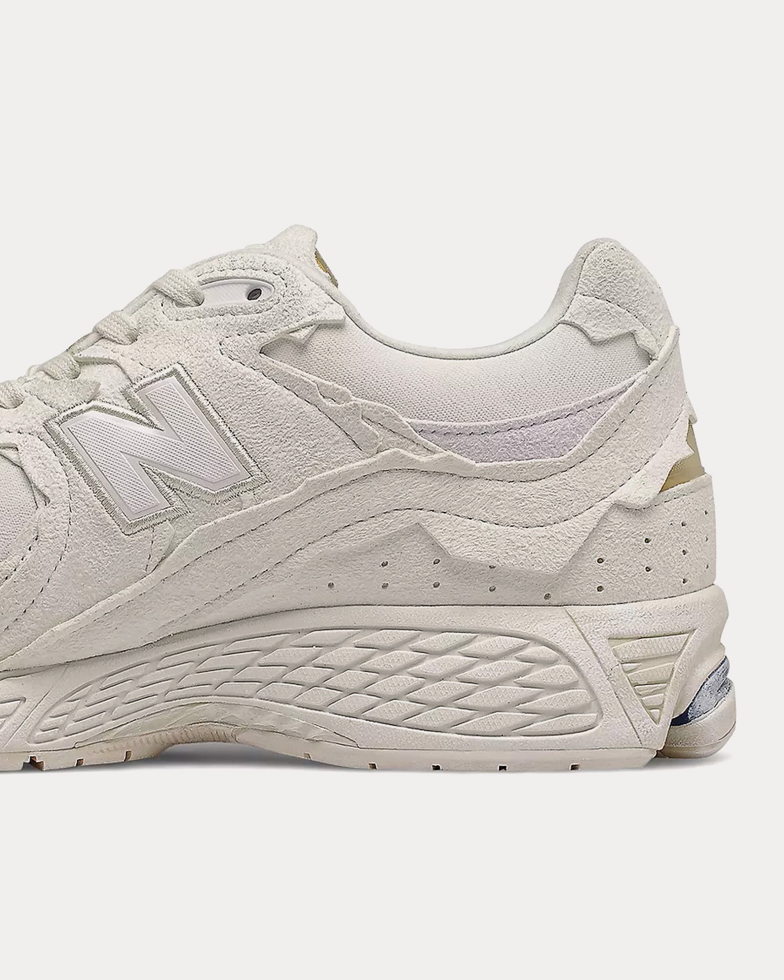 New Balance Men's 2002r Sea Salt / NB White Low Top Sneakers