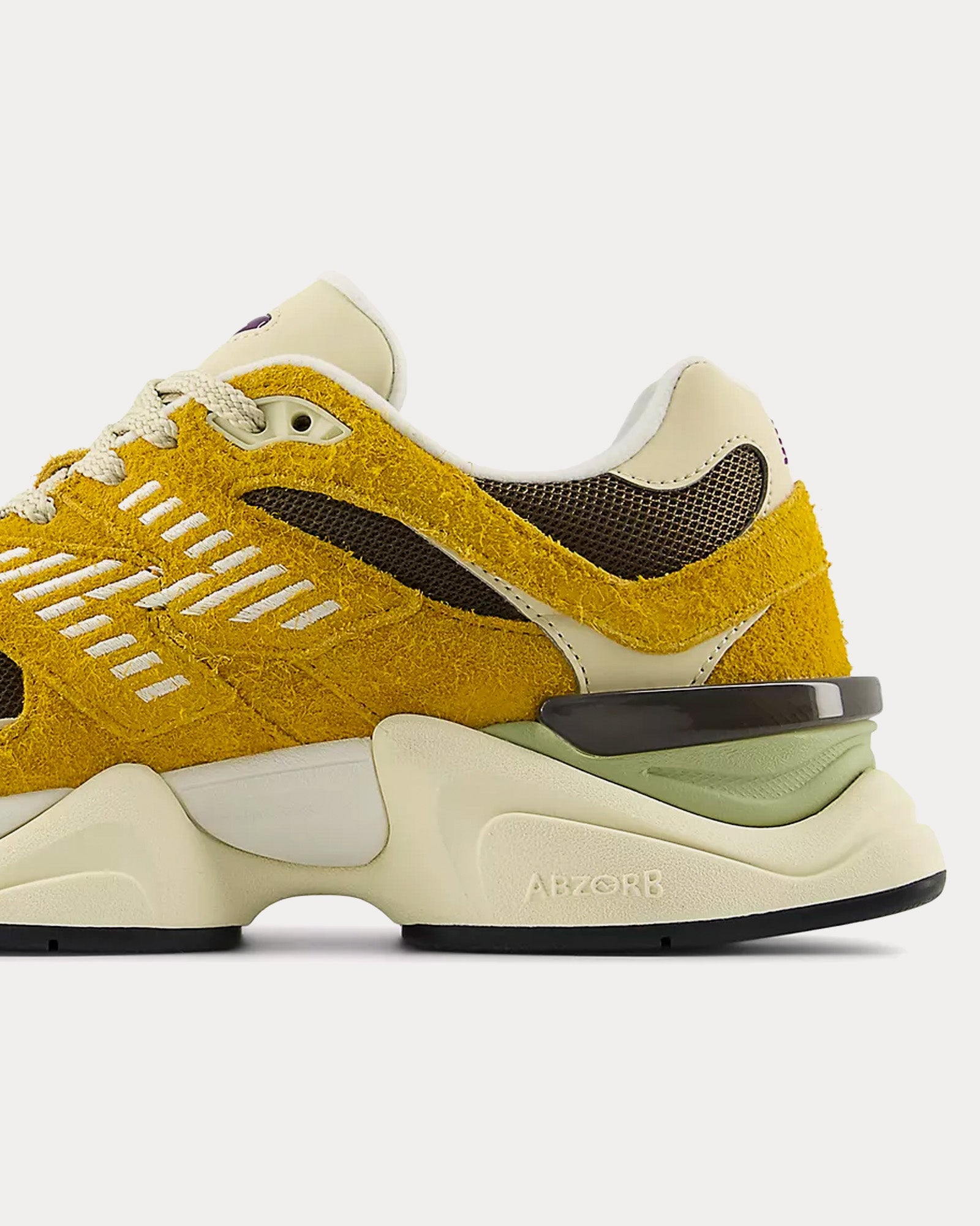 New Balance Unisex 9060 Butterscotch / Dark Mushroom / Concord Grape ...