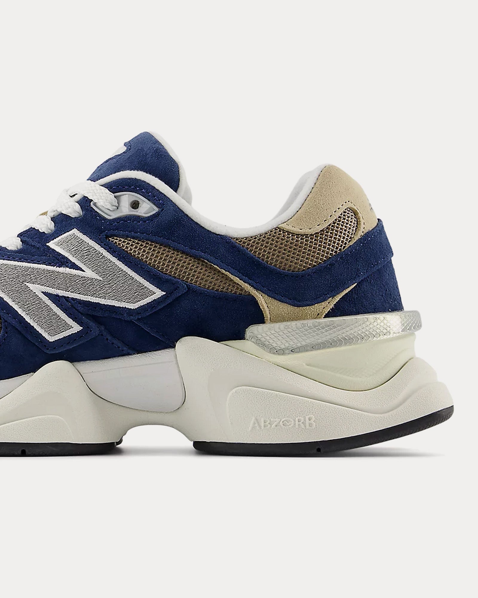 New Balance Unisex 9060 NB Navy / Mushroom / Incense Low Top Sneakers