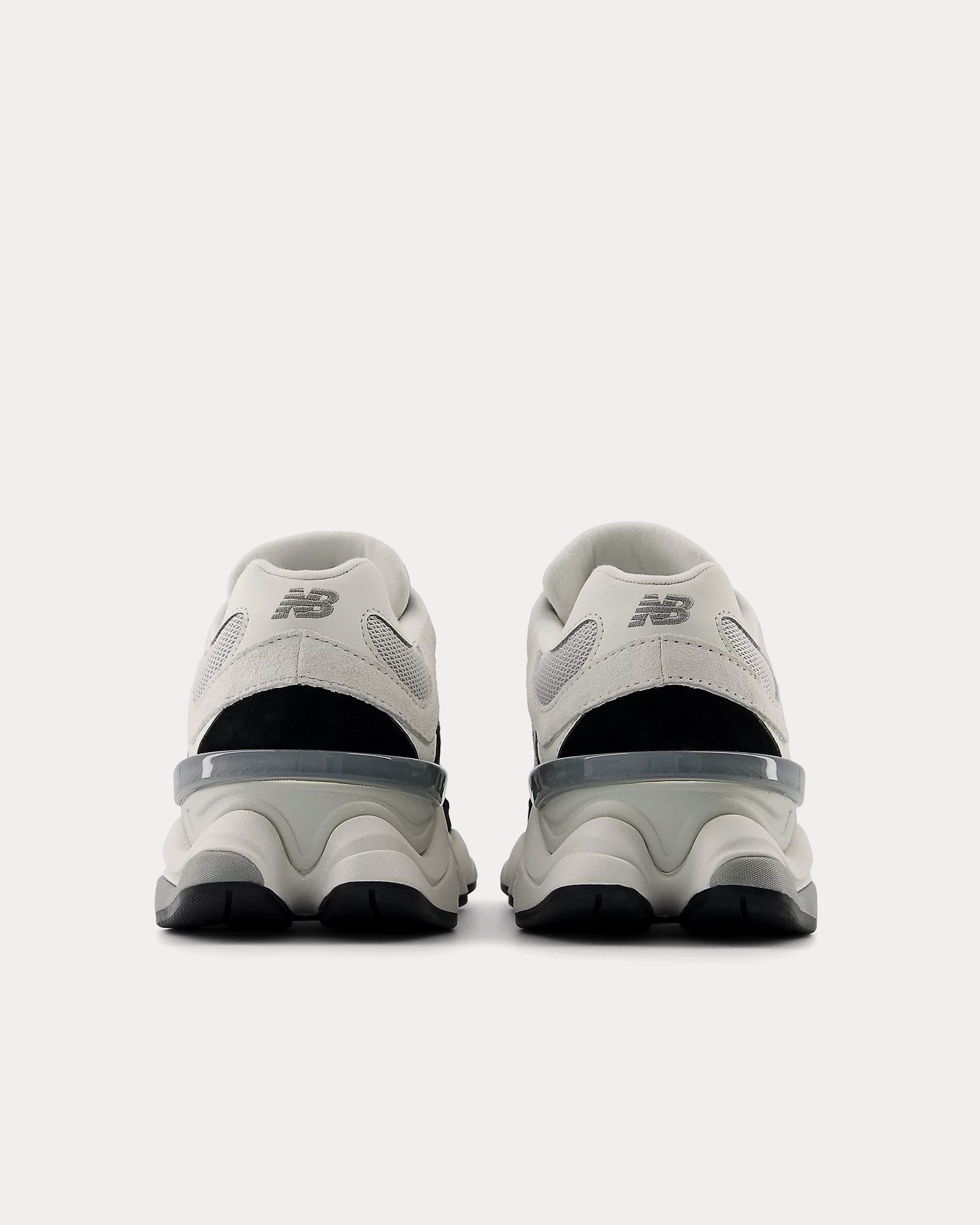 New Balance Unisex 9060 Black / Reflection Low Top Sneakers