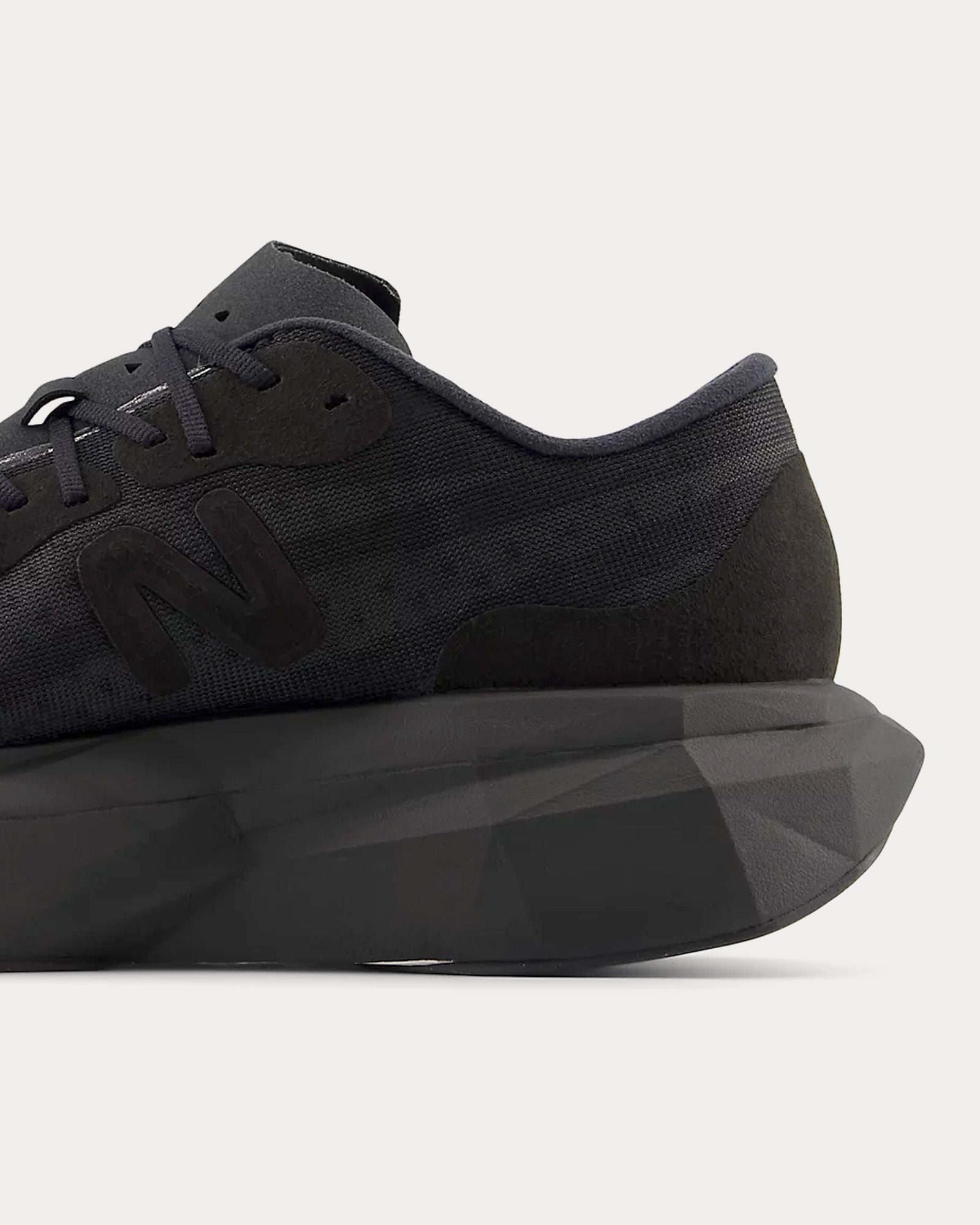 New Balance x District Vision Women's FuelCell SuperComp Elite v4 Black ...