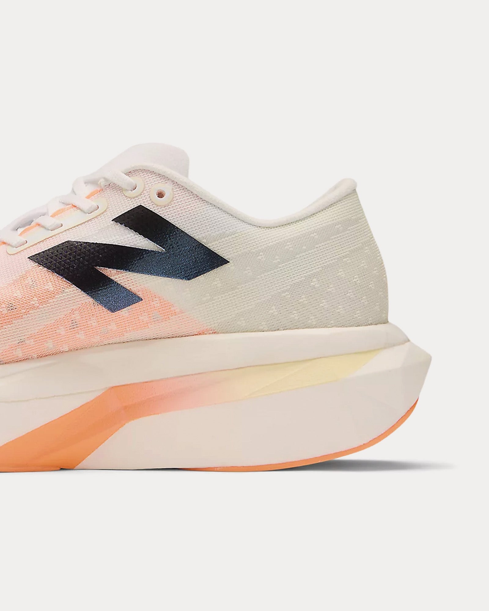 New Balance Men's FuelCell SuperComp Elite v4 White / Angora / Hot ...