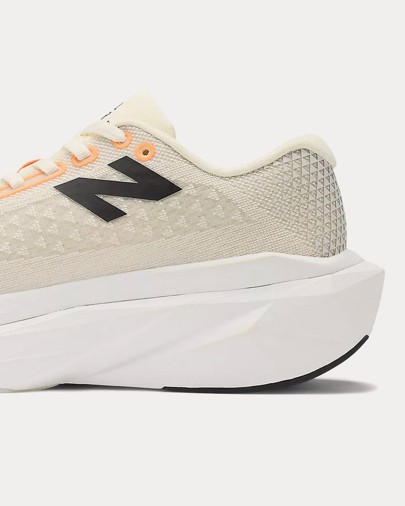 New Balance Men's FuelCell SuperComp Trainer v3 Angora / Hot Mango ...