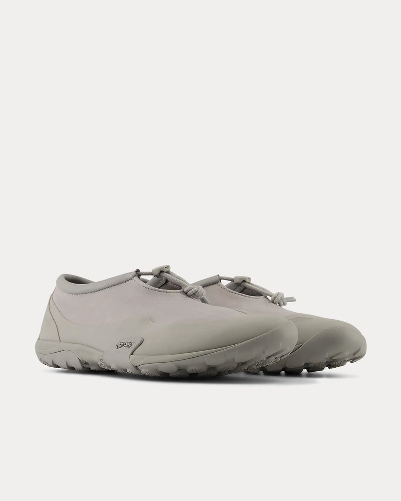 New Balance Unisex MT10T Raincloud / Concrete Slip On Sneakers