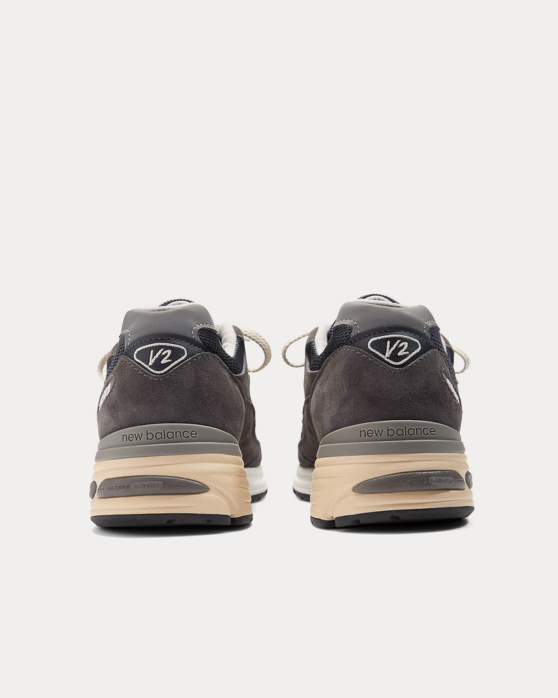 New Balance Unisex MADE in UK 991v2 Dark Gull Gray / Midnight Navy ...
