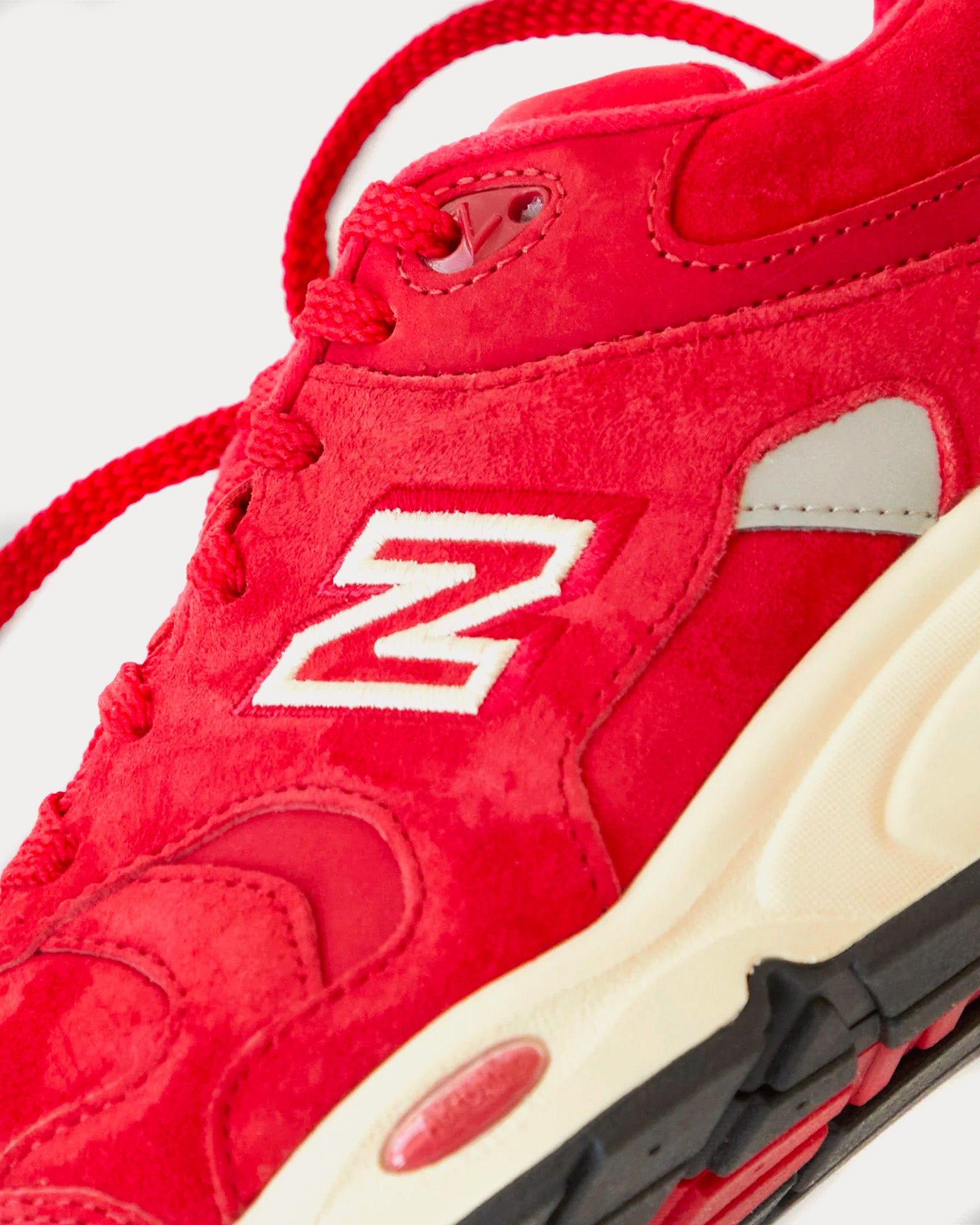 New Balance x Kith 1700 Toronto Rococco Red Low Top Sneakers - Sneak in ...