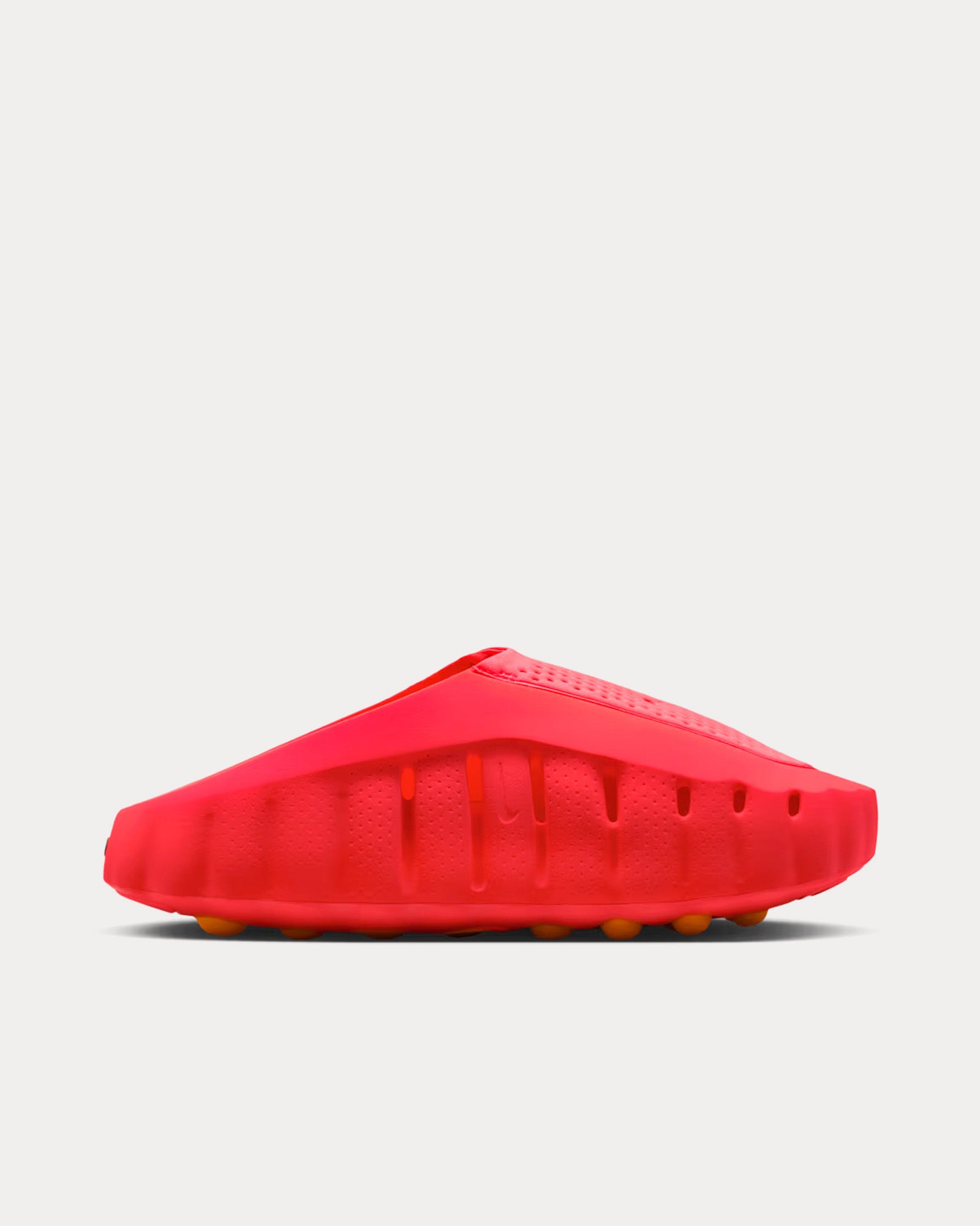 Nike Men's Mind 001 Solar Red / Hyper Crimson / Black / Chrome Mules