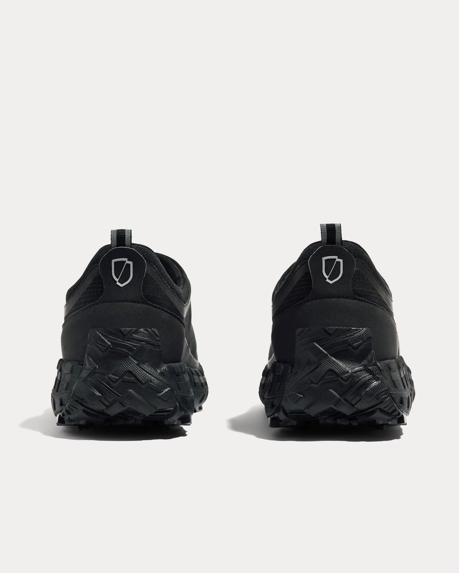 Norda 003 W Pitch Black Running Shoes - Sneak in Peace