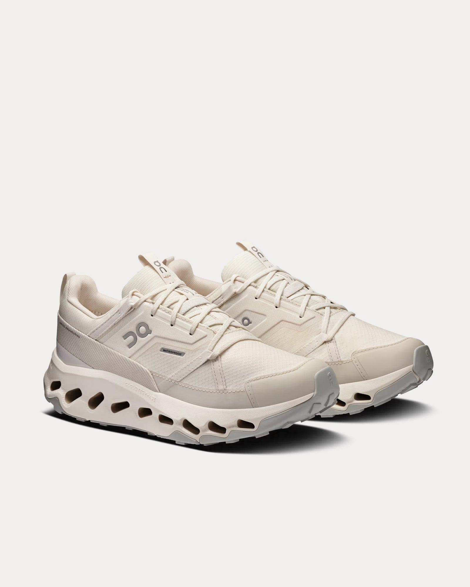 On Running Women's Cloudhorizon Waterproof Ivory / Ice Running Shoes