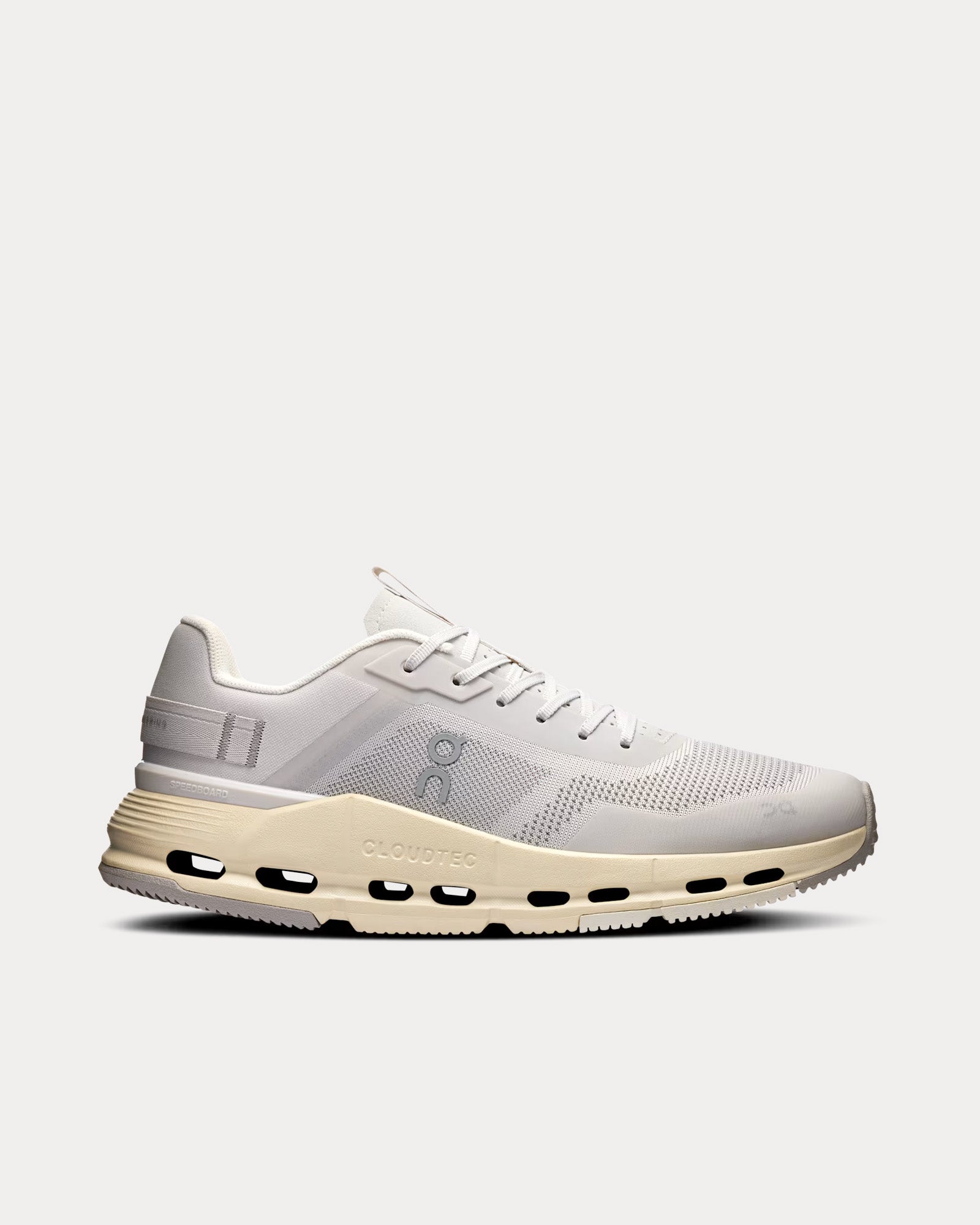 On Running Women's Cloudnova Forma 2 TT Wolf / Cream Running Shoes