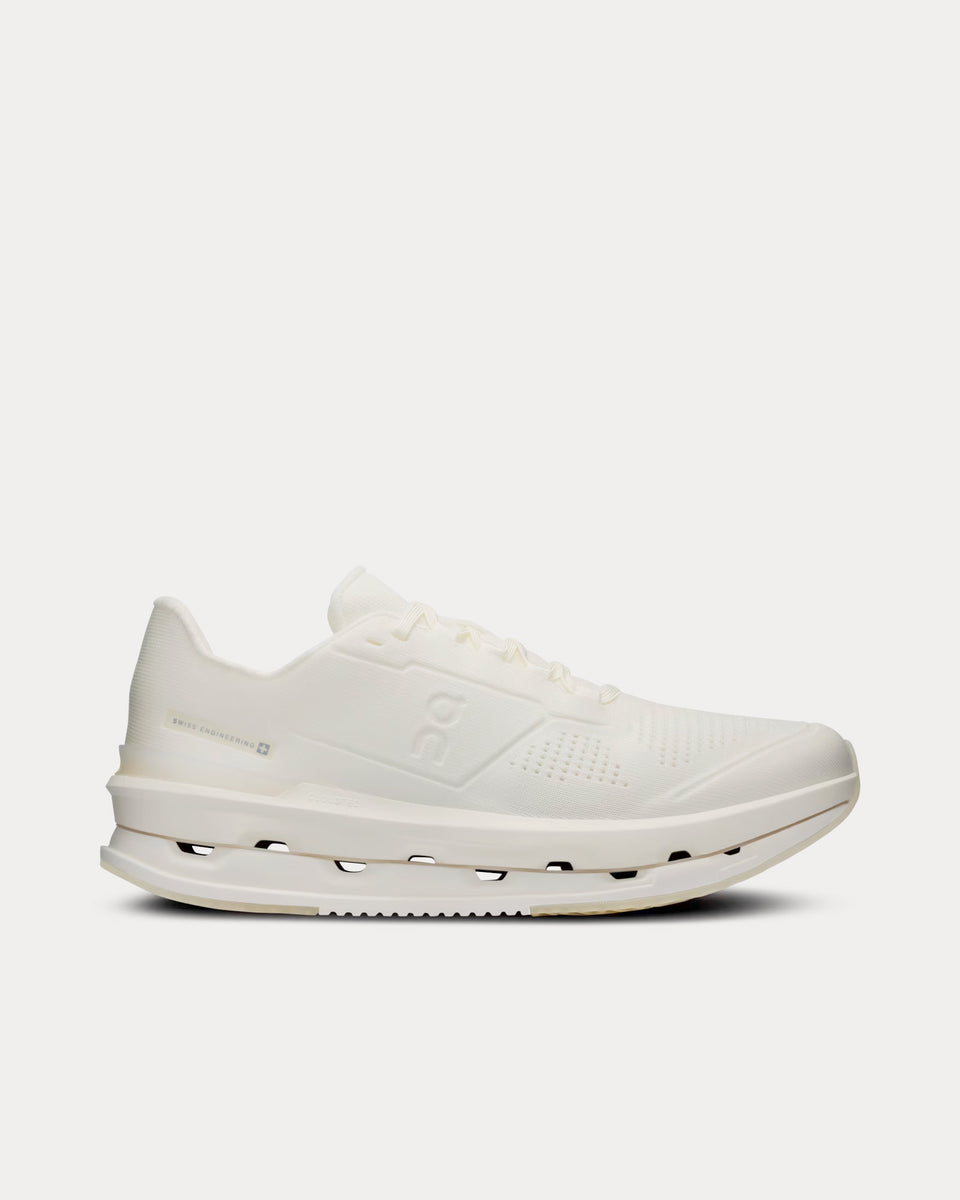 On Running Cloudrise Cyclon Undyed Running Shoes - Sneak in Peace