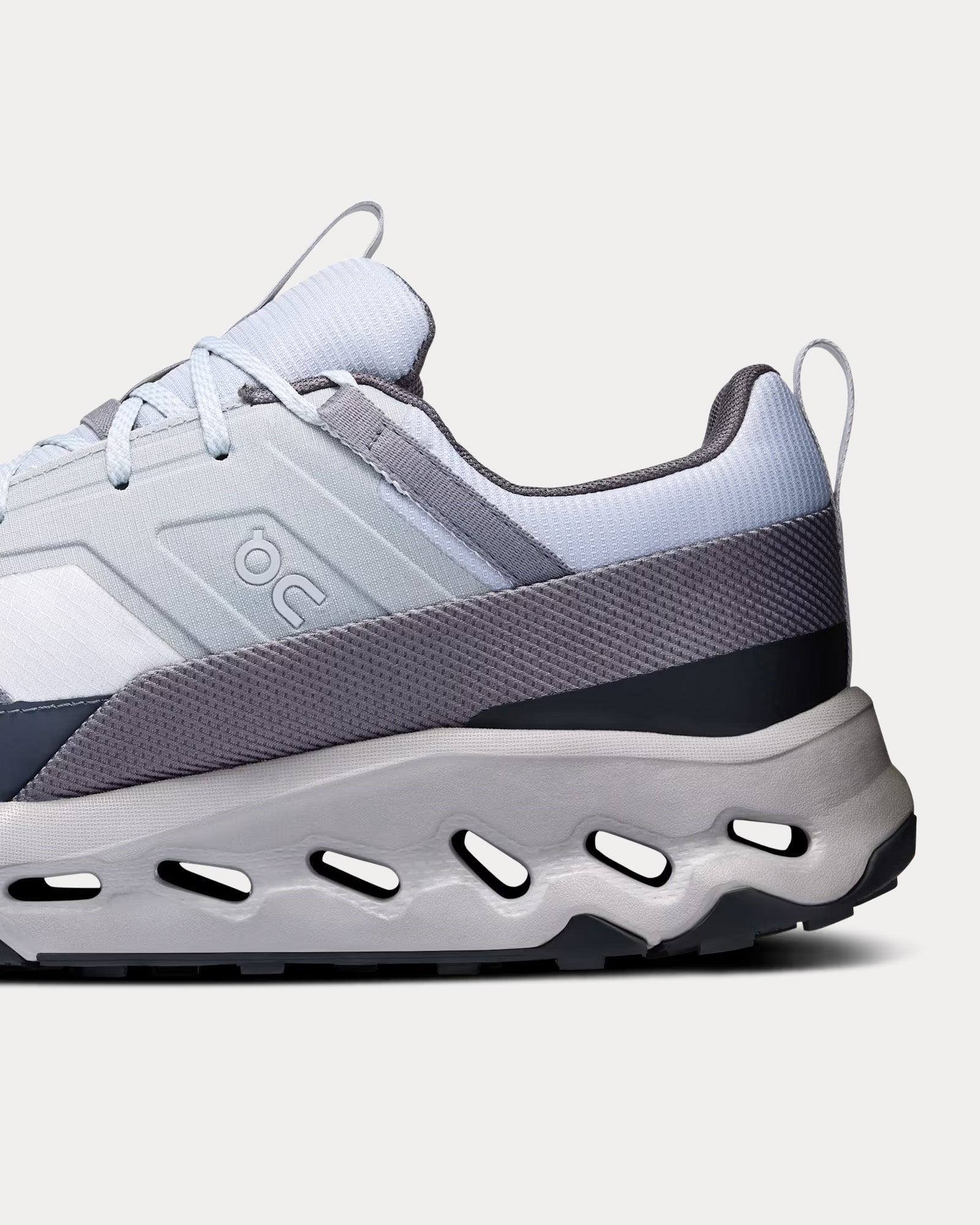 On Running Men's Cloudhorizon Waterproof Glacier / Alloy Running Shoes