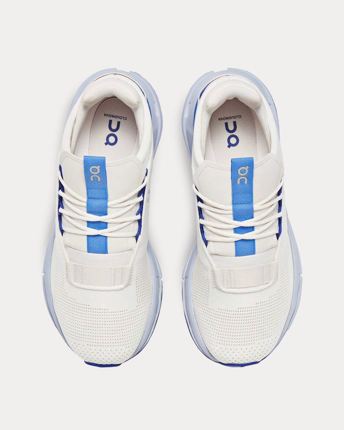 On Running Women's Cloudnova Undyed-White / Heather Running Shoes