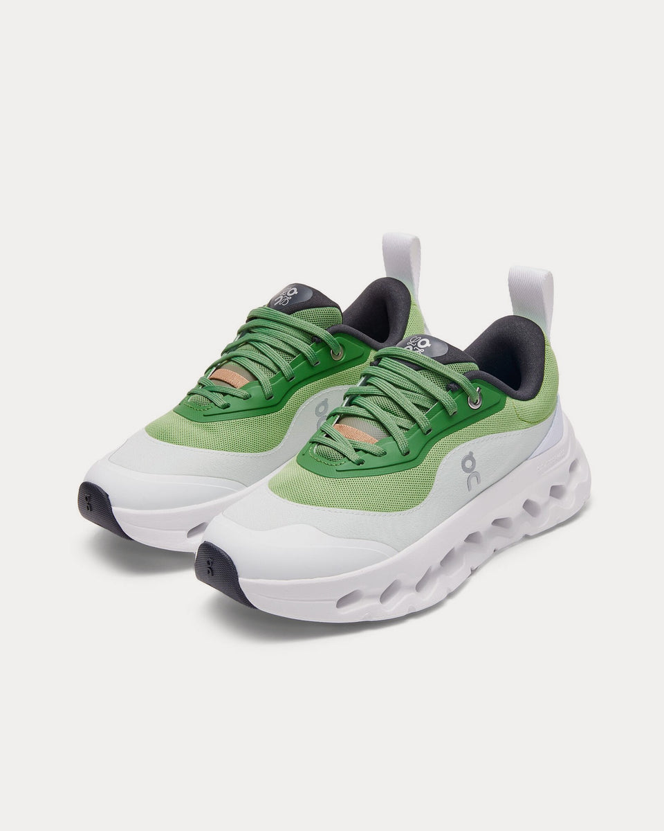 On Running x Loewe Cloudtilt 2.0 Green / White Running Shoes - Sneak in ...