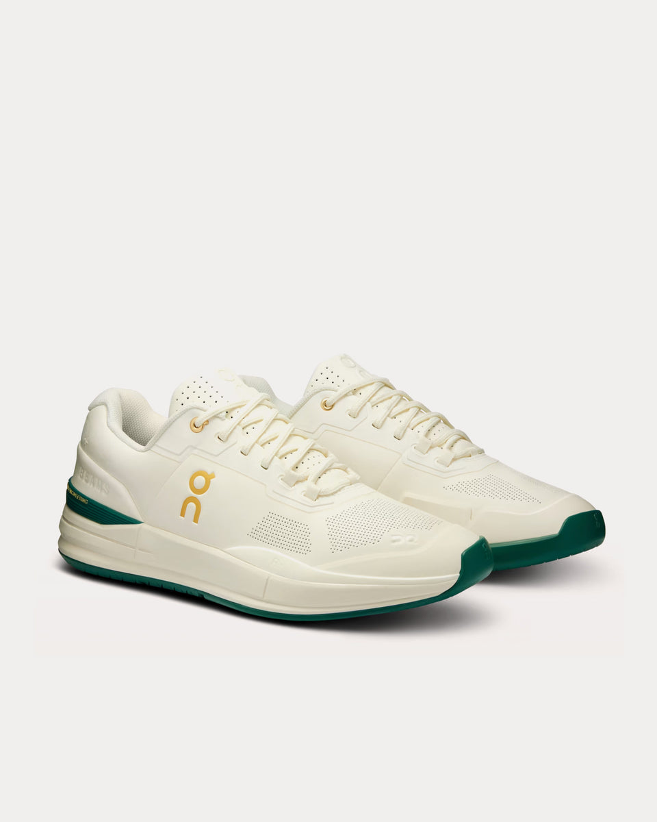 On x Beams The Roger Pro Ivory / Evergreen Low Top Sneakers - Sneak in ...