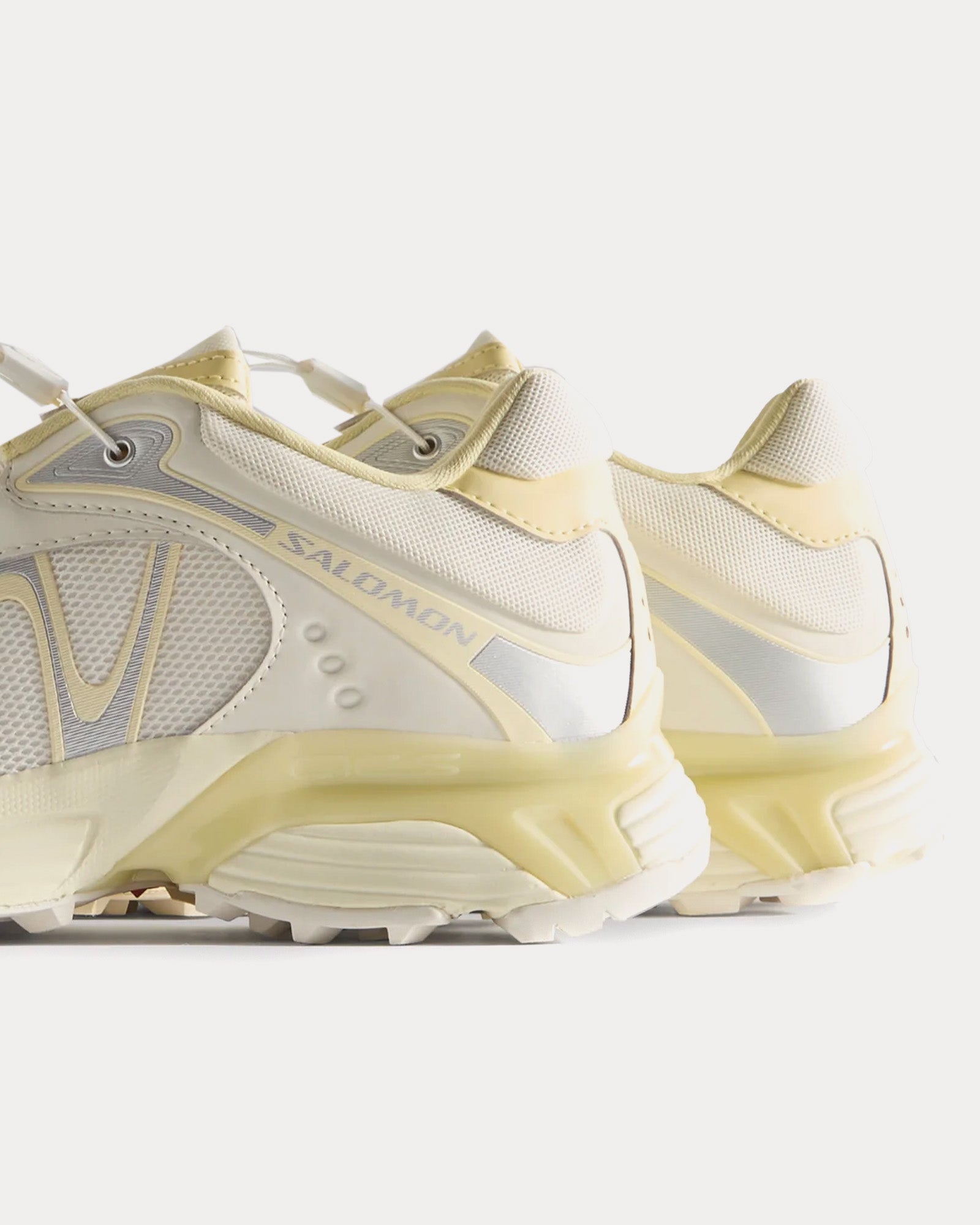 Salomon x Kith Unisex XT-Whisper Vanilla / Transparent Yellow / Silver ...