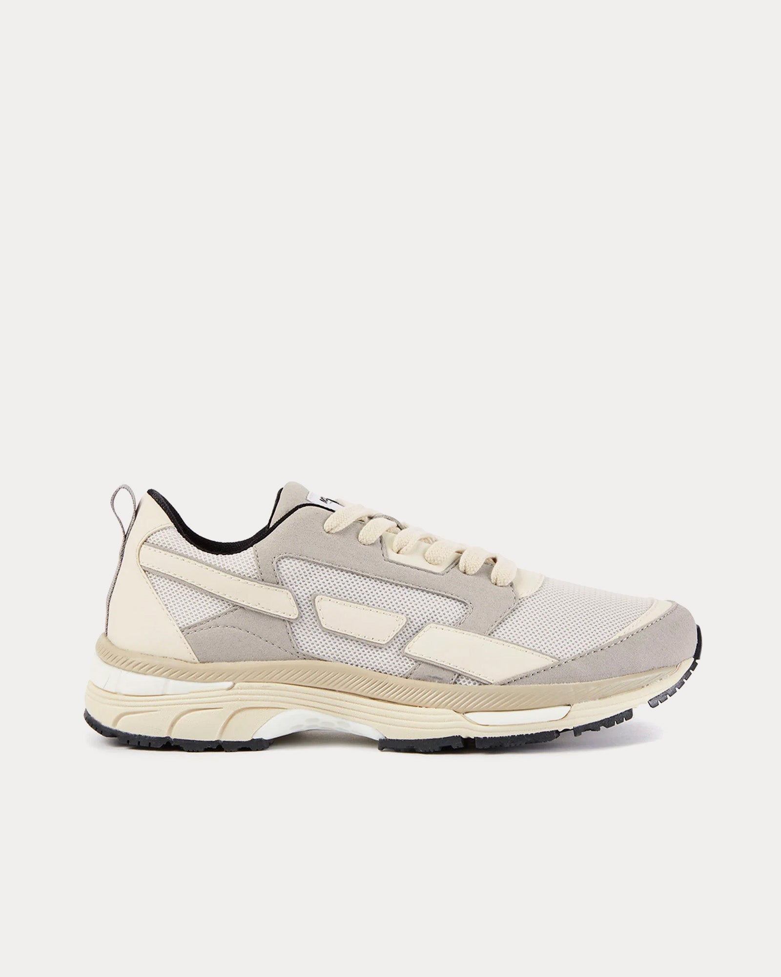 Saye Unisex Modelo '01 Stone Low Top Sneakers & Trainers