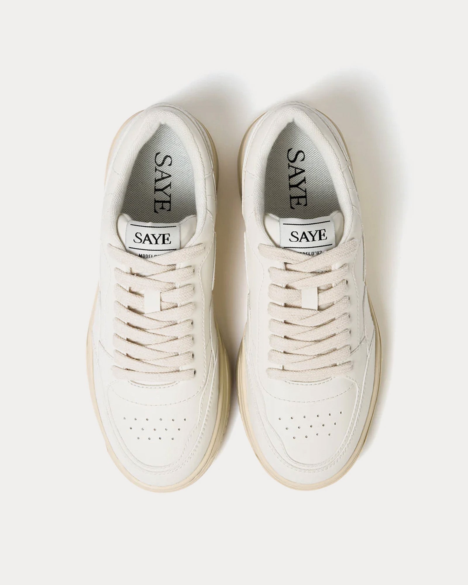Saye Unisex Modelo '82 Off White Low Top Sneakers & Trainers