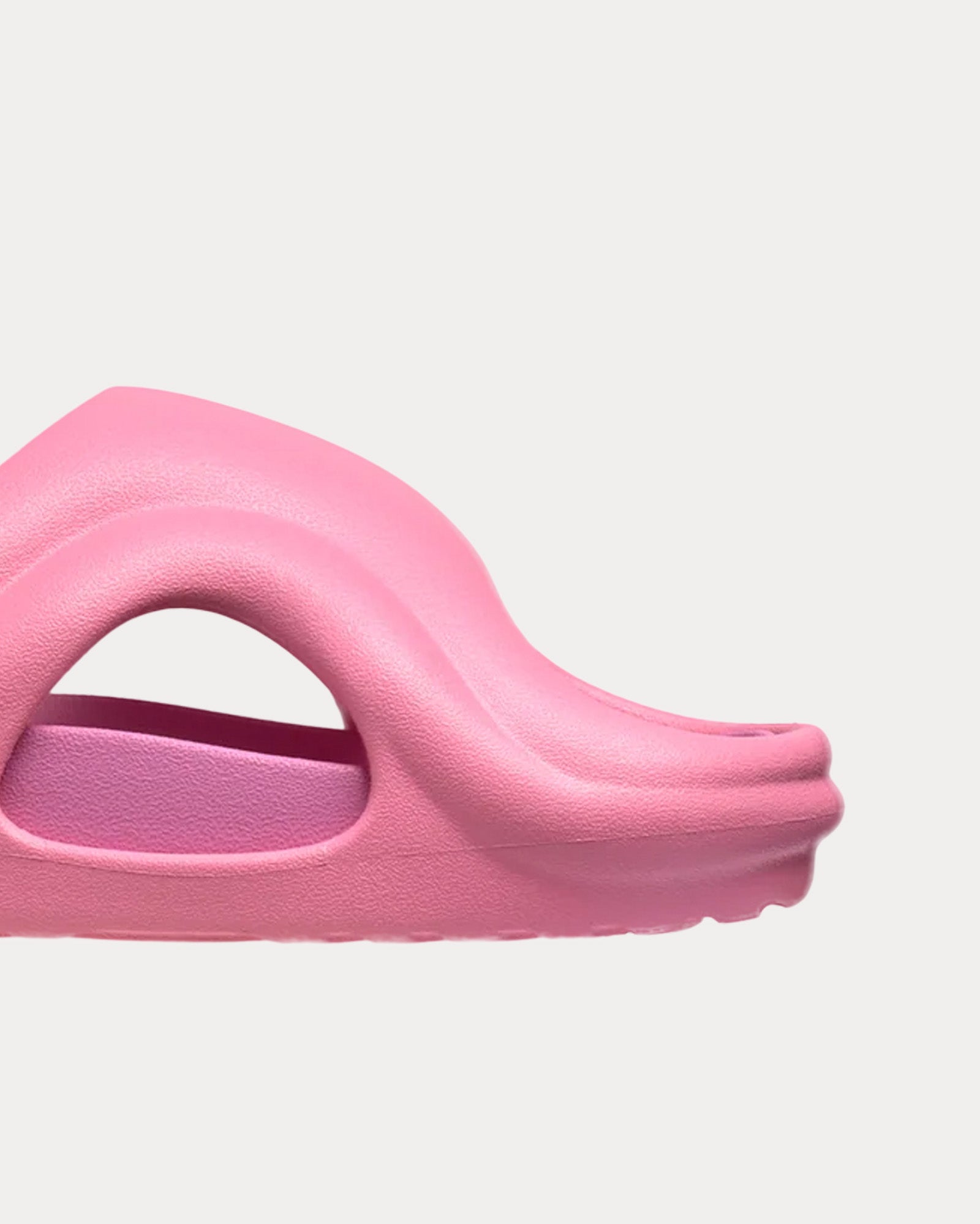 Skylrk Unisex Beach Gum Slides