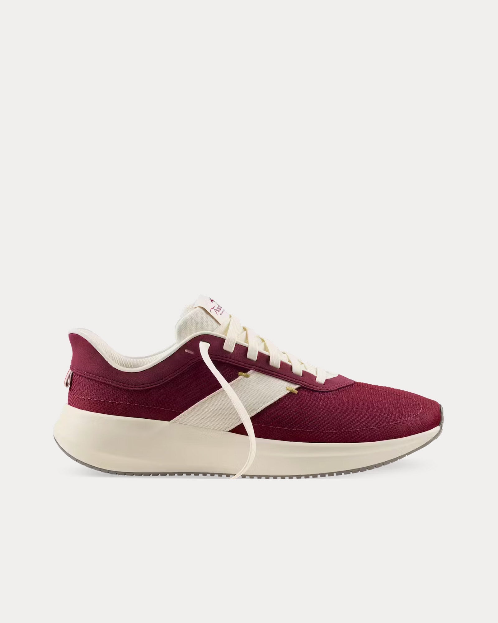 Tracksmith Men's Eliot Runner Wine / Ivory Running Shoes