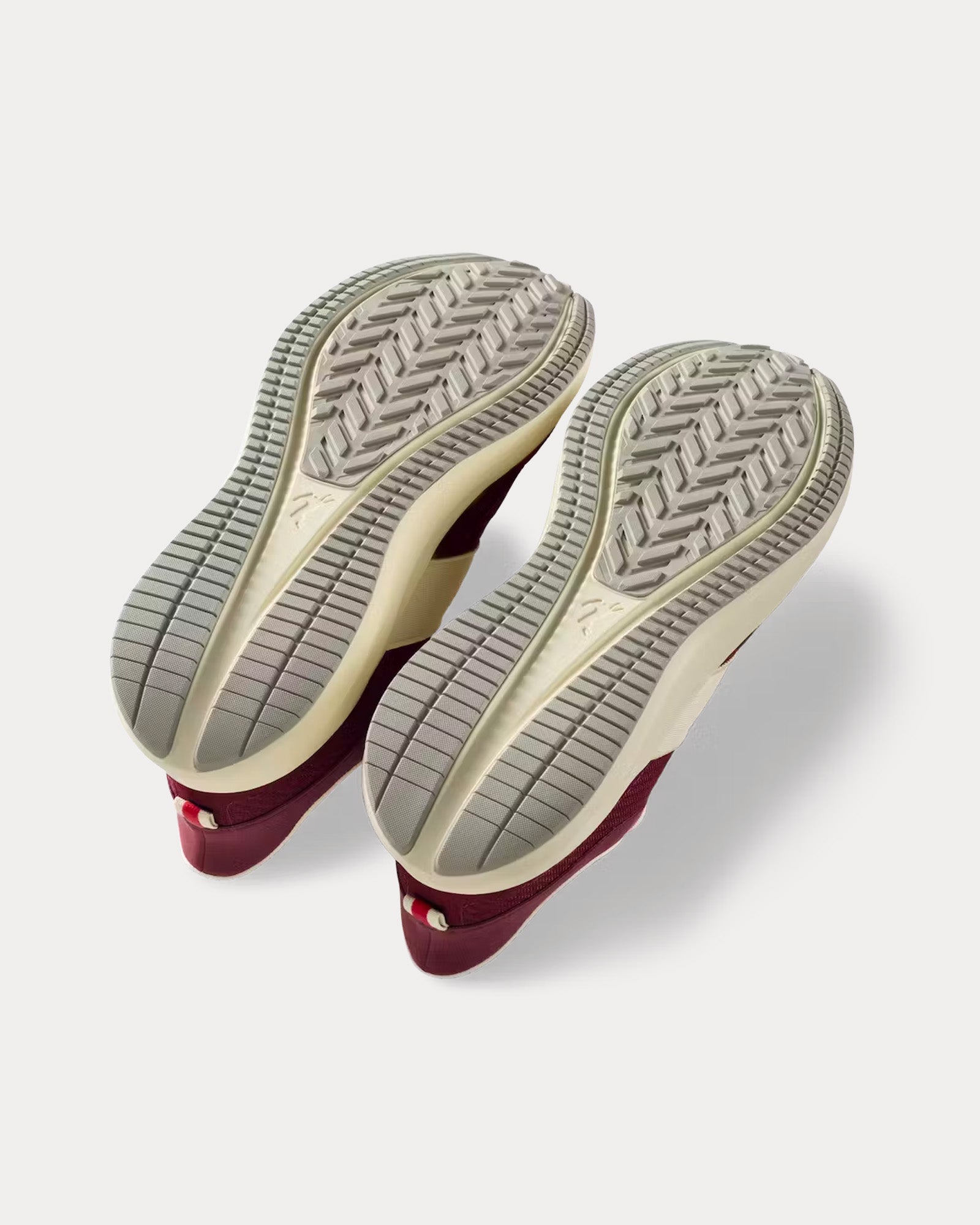 Tracksmith Men's Eliot Runner Wine / Ivory Running Shoes