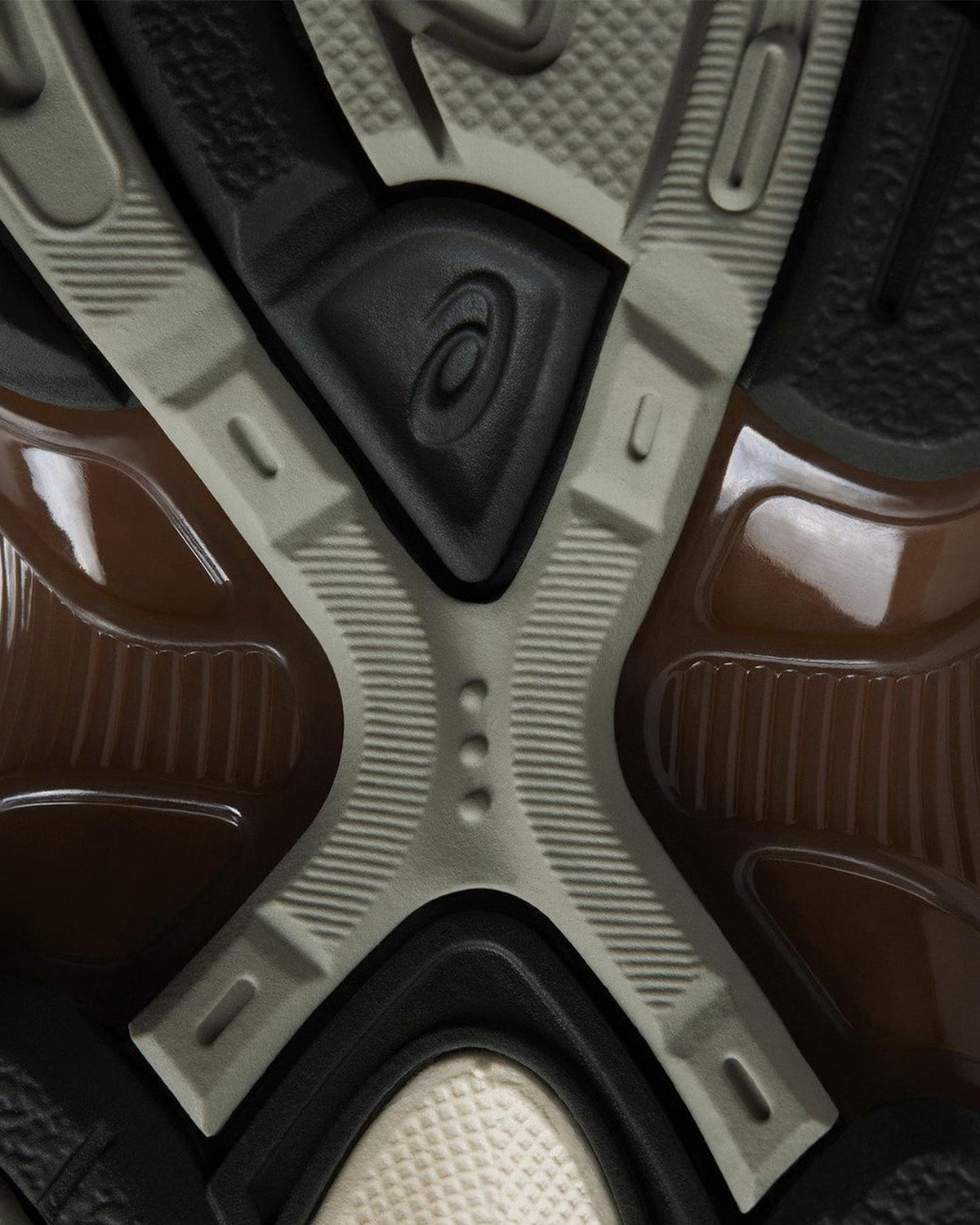 Asics x Hal Studios GEL-1130 'MK II' Forest Low Top Sneakers - Sneak in ...