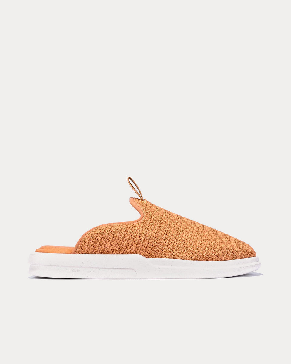 Lusso Cloud x Jolie Pelli Chestnut Slip Ons - Sneak in Peace