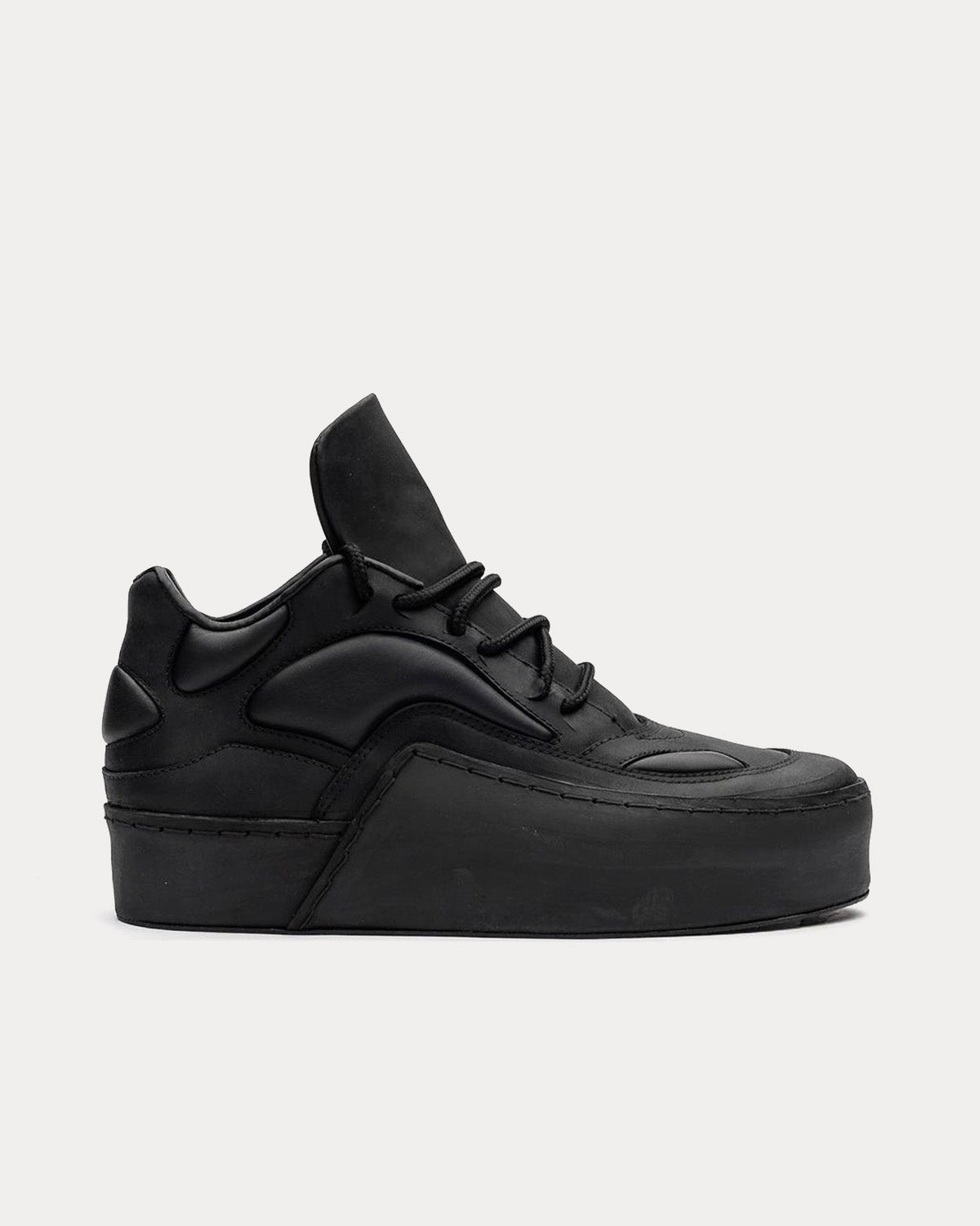 Akme Men's Untitled-02 Black Low Top Sneakers & Trainers