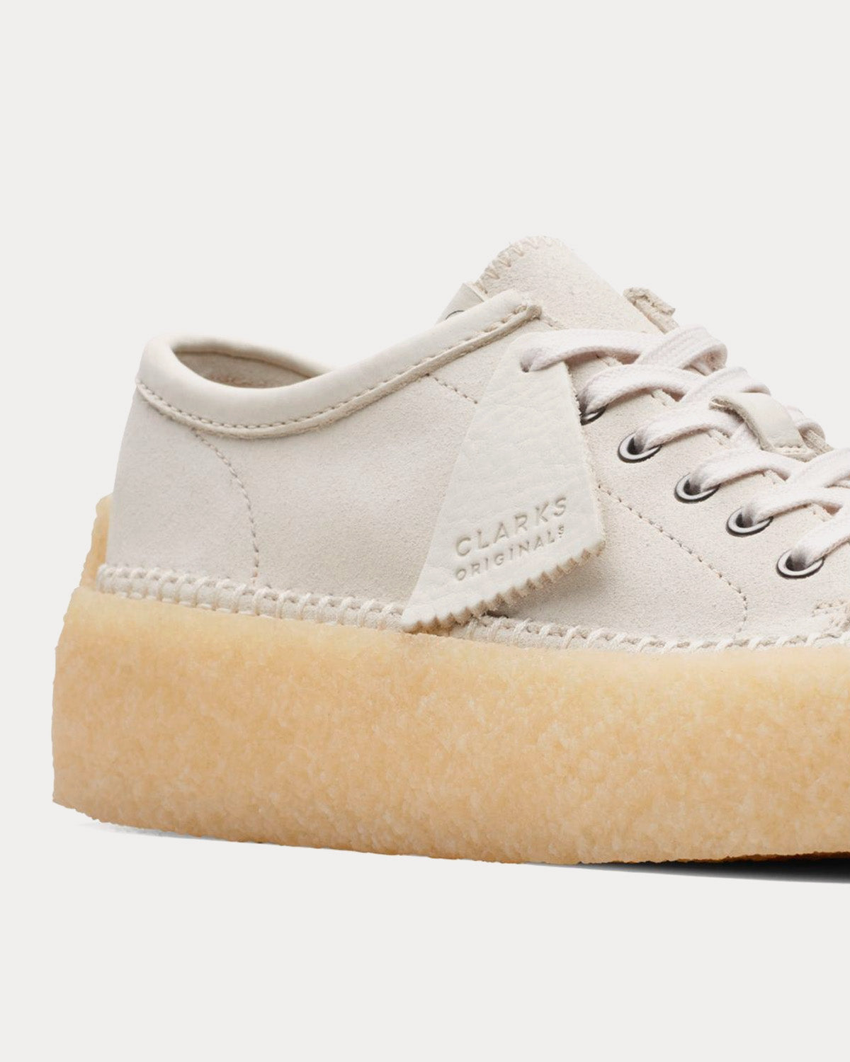 Clarks Caravan Low White Combi Low Top Sneakers - Sneak in Peace