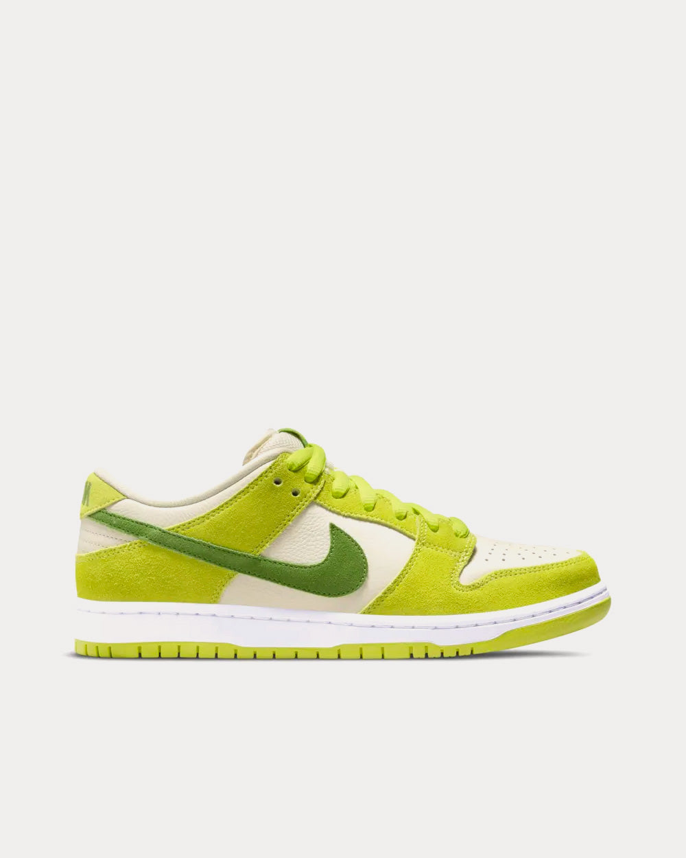 Nike Unisex SB Dunk Low Sour Apple Low Top Sneakers & Trainers